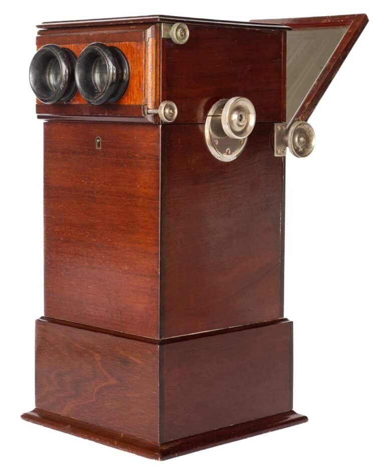 Phénix - Stereoscopy History